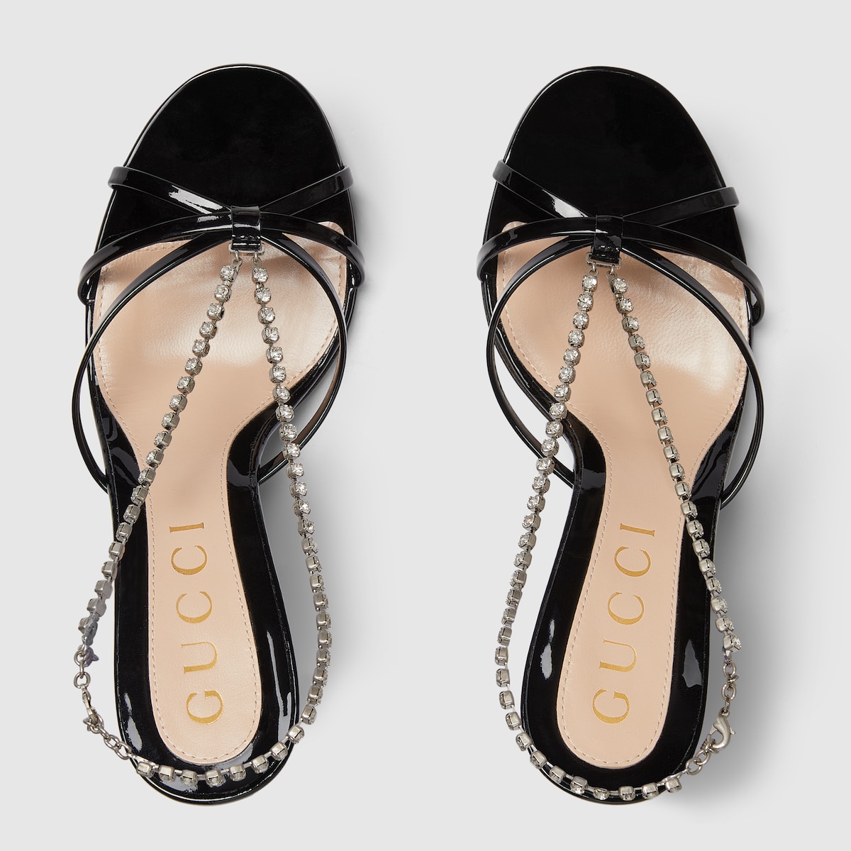 รองเท้าแซนเดิล Women's crystal chain sandal inหนังแก้วสีดำ | GUCCI® TH