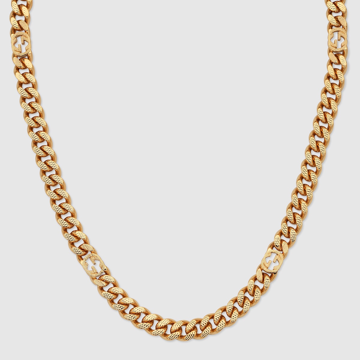 Collar Gucci Interlocking en metal de color oro amarillo | GUCCI® ES