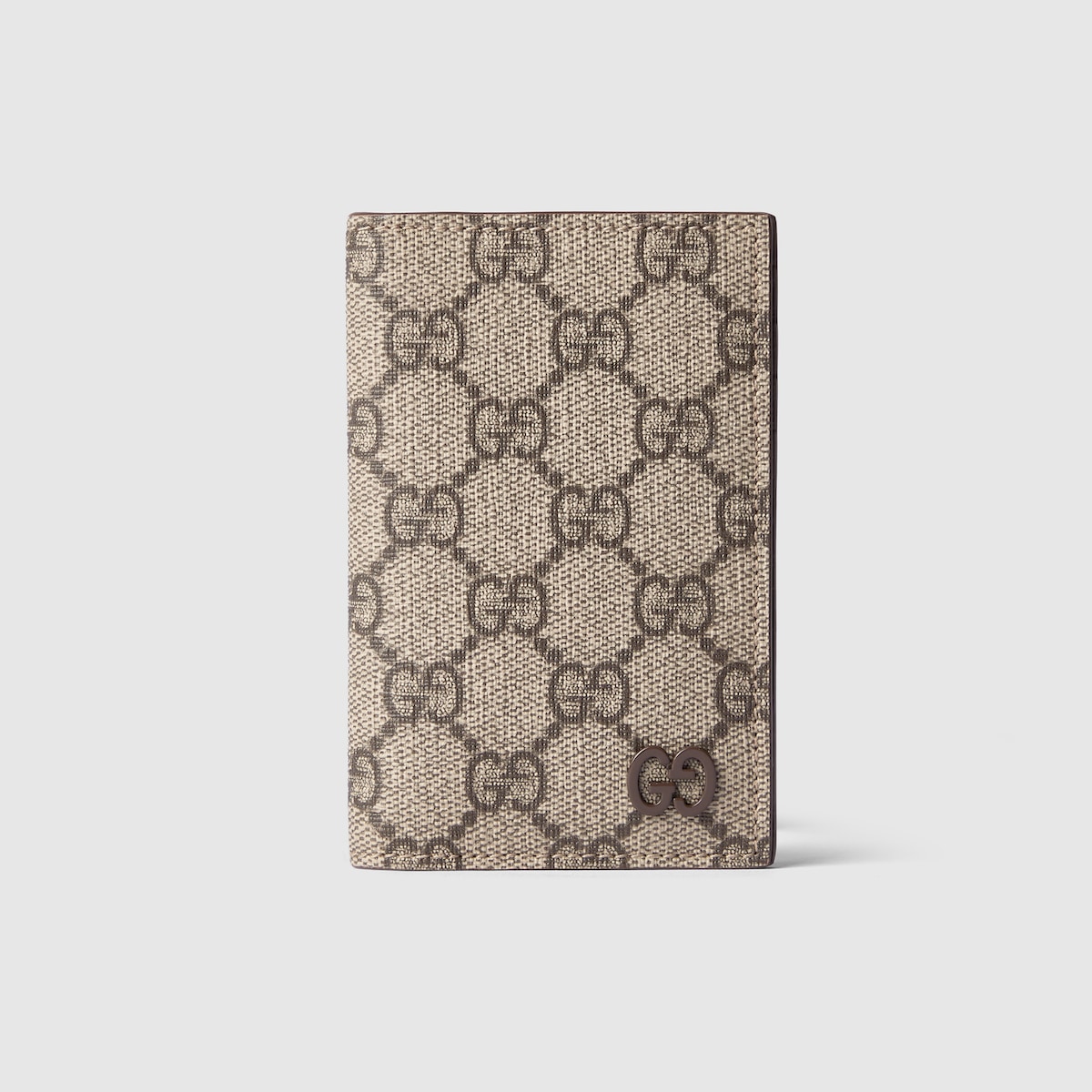 กระเป๋าใส่บัตร GG long card case with GG detail inSupreme สีเบจและสี ...
