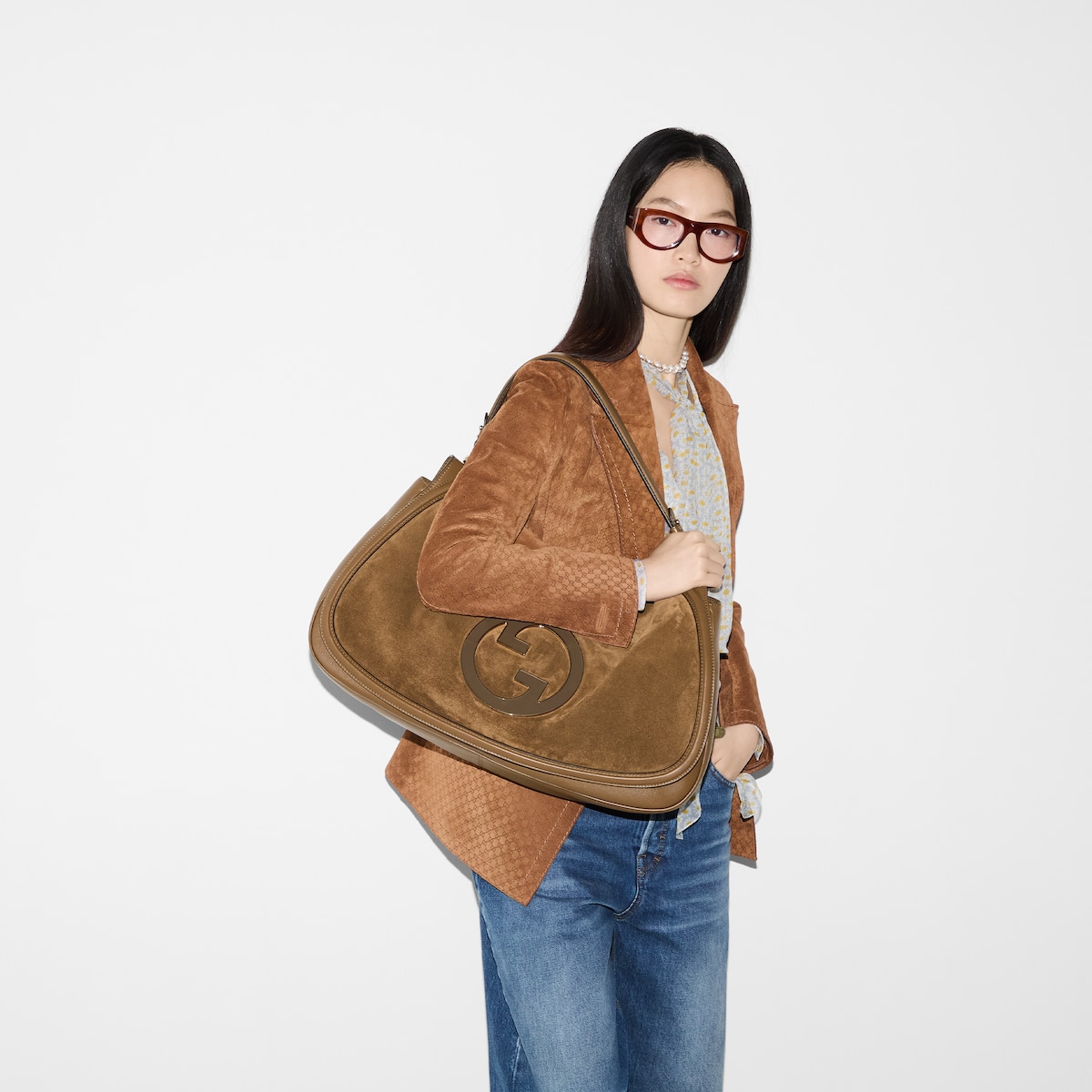 Gucci Blondie large top handle bag in light brown suede | GUCCI® US