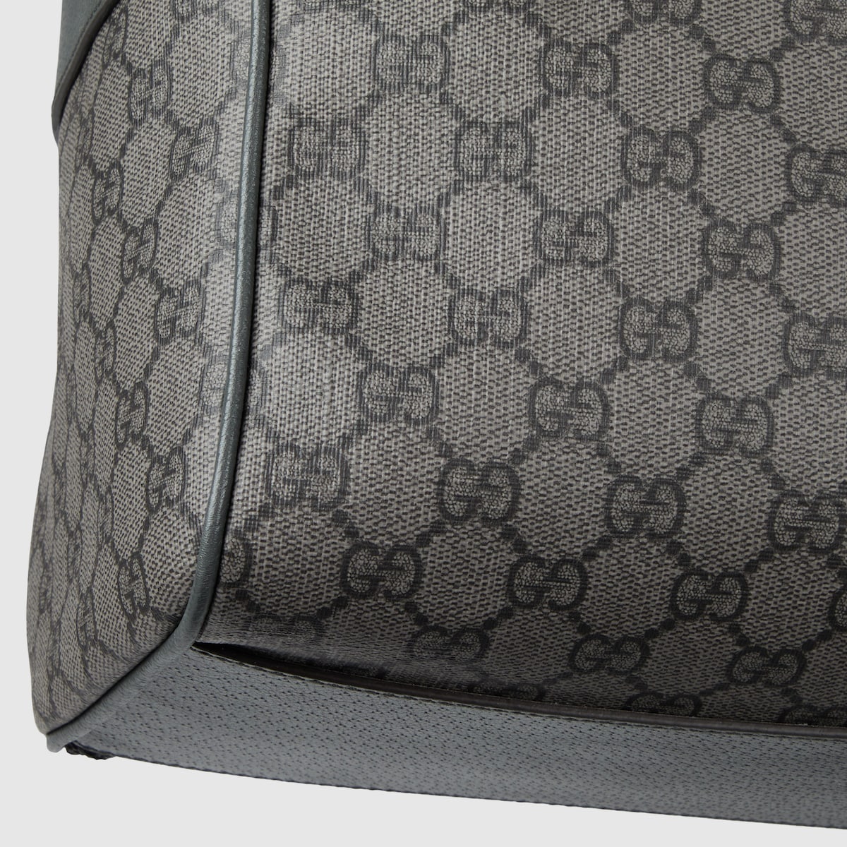 [오피디아] 명품 미디엄 백팩 - 그레이/블랙 수프림 | GUCCI® KR