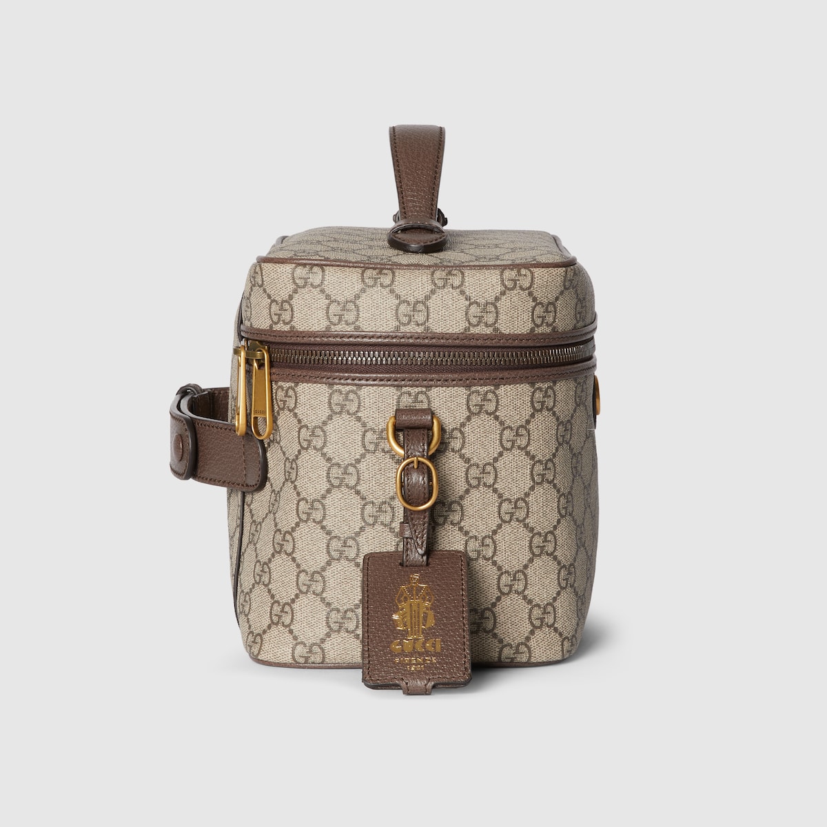 Gucci Savoy medium beauty case in beige and dark brown Supreme | GUCCI® US