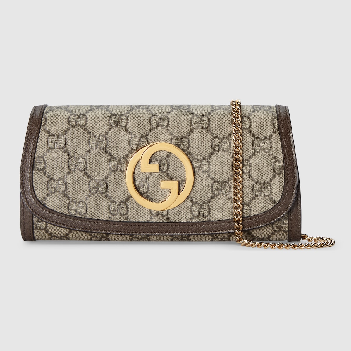 Cartera continental Gucci Blondie con cadena en supreme beige y ébano ...