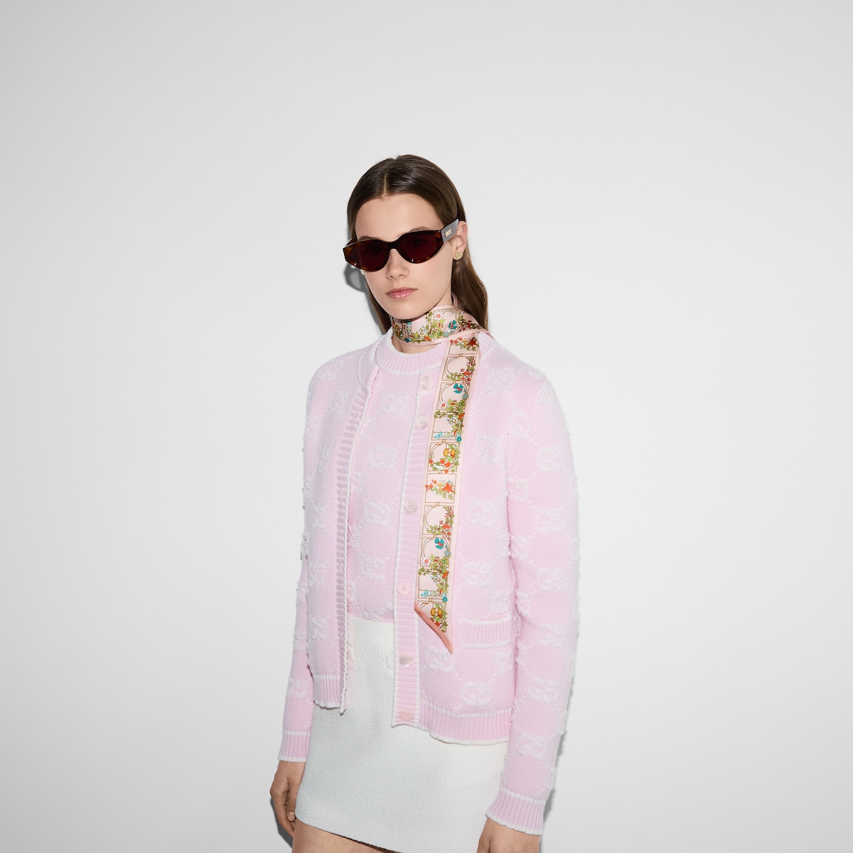 Printed silk neck bow in pink and multicolor | GUCCI® US