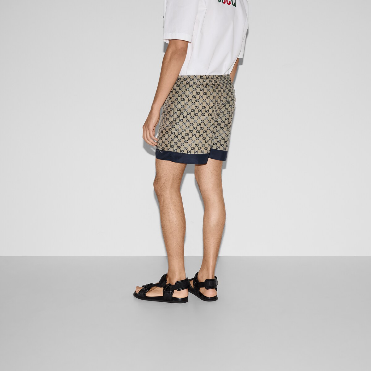 Costume da bagno in popeline tecnico stampato in beige e nero | GUCCI ...