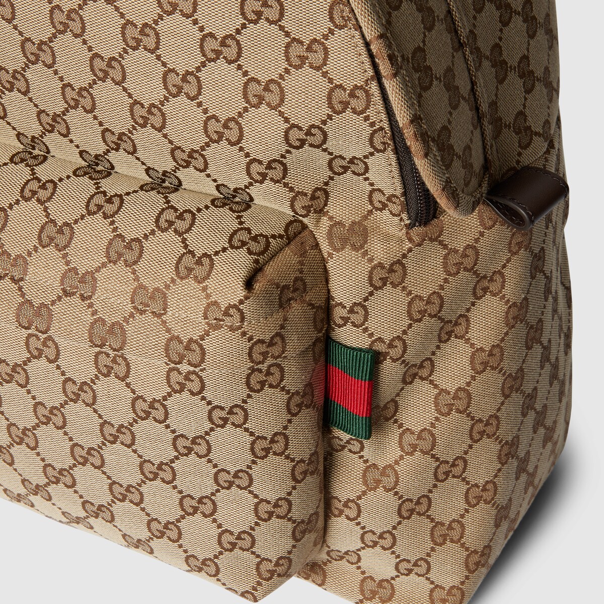 กระเป๋าแบ็คแพ็ค Medium GG backpack with Web inผ้าแคนวาสสีเบจและสีน้ำตาล ...