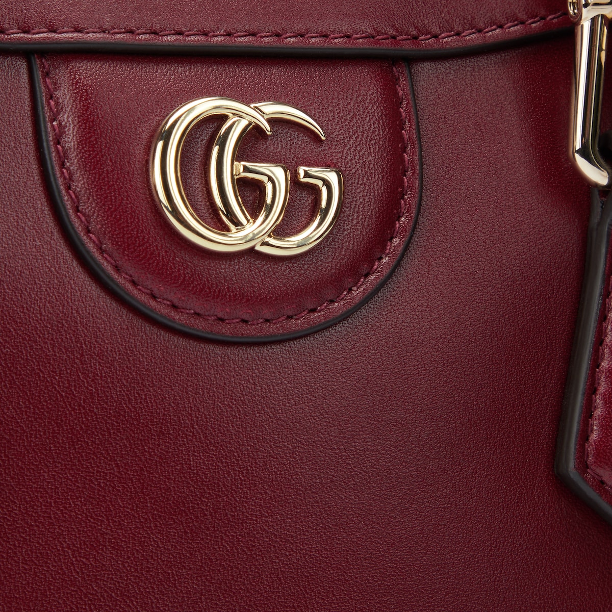 Gucci Diana mini tote bag in Rosso Ancora red leather | GUCCI® Canada