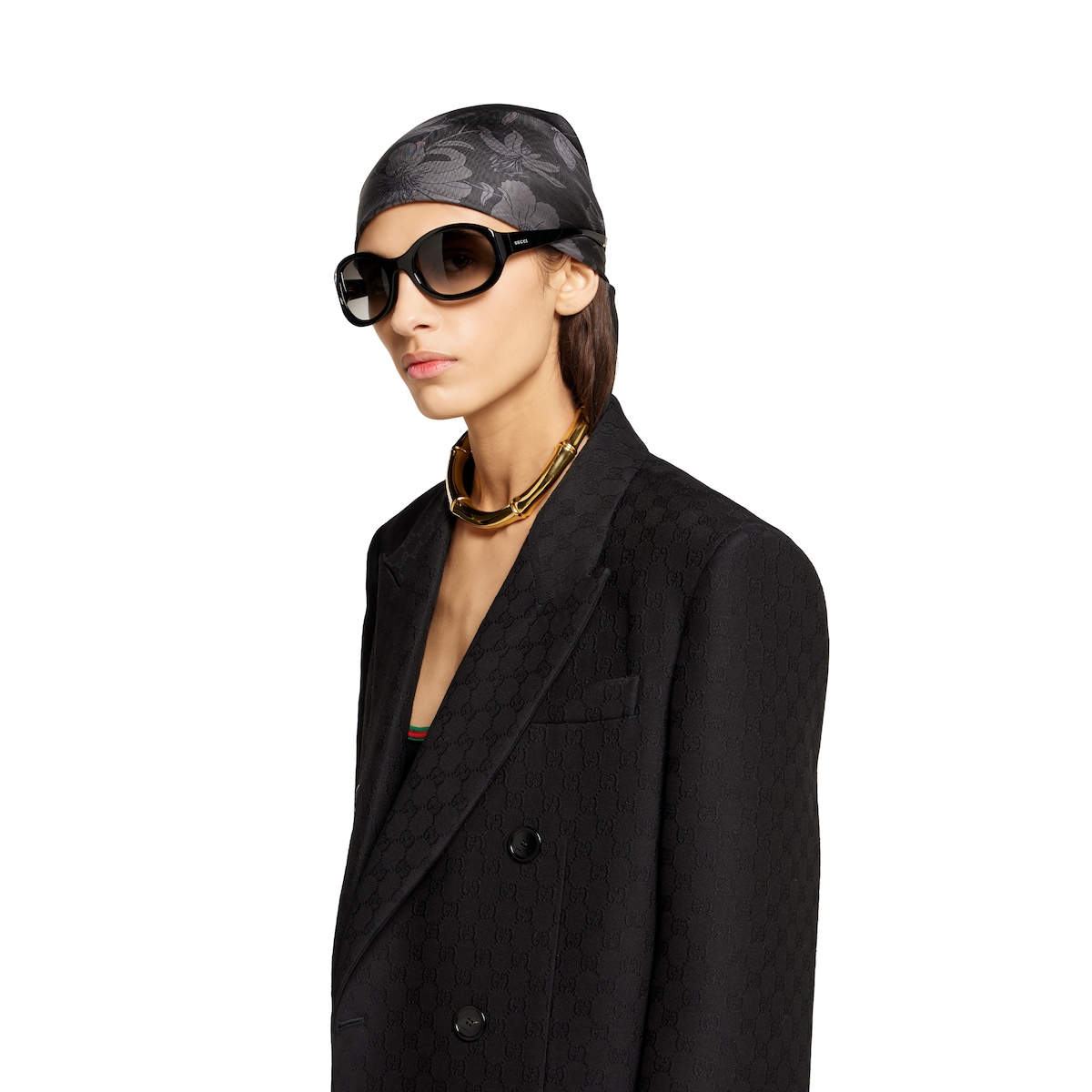 Cappotto doppiopetto in crêpe di seta e lana GG in nera | GUCCI® Italia
