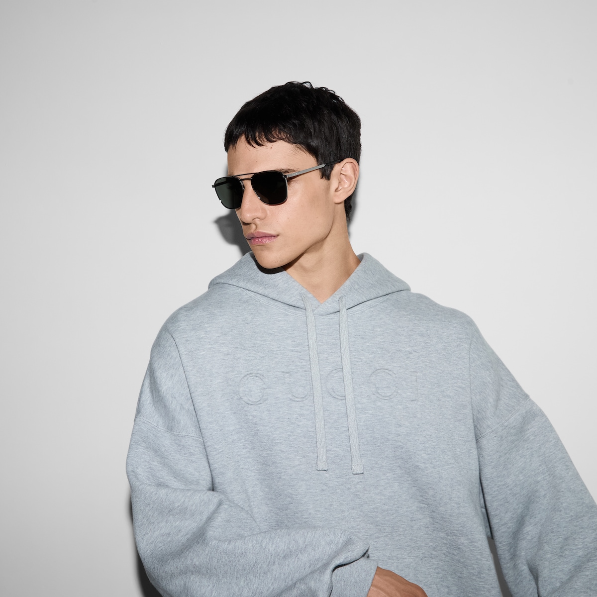 Square frame sunglasses in silver-toned | GUCCI® US