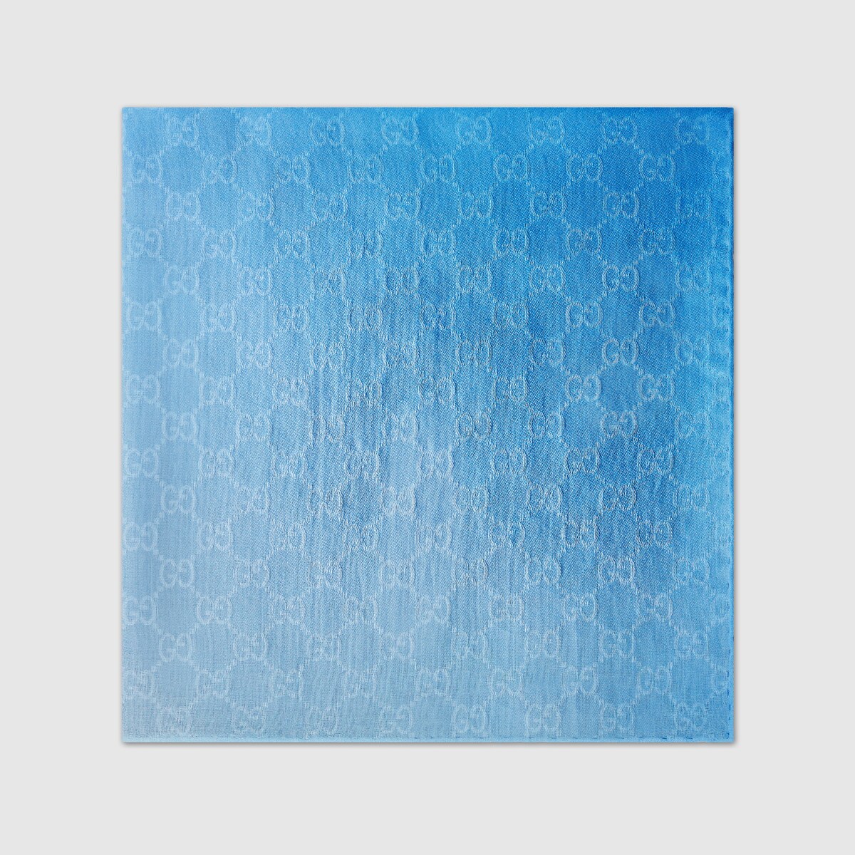 Printed cotton pocket square in gradient blue | GUCCI® US