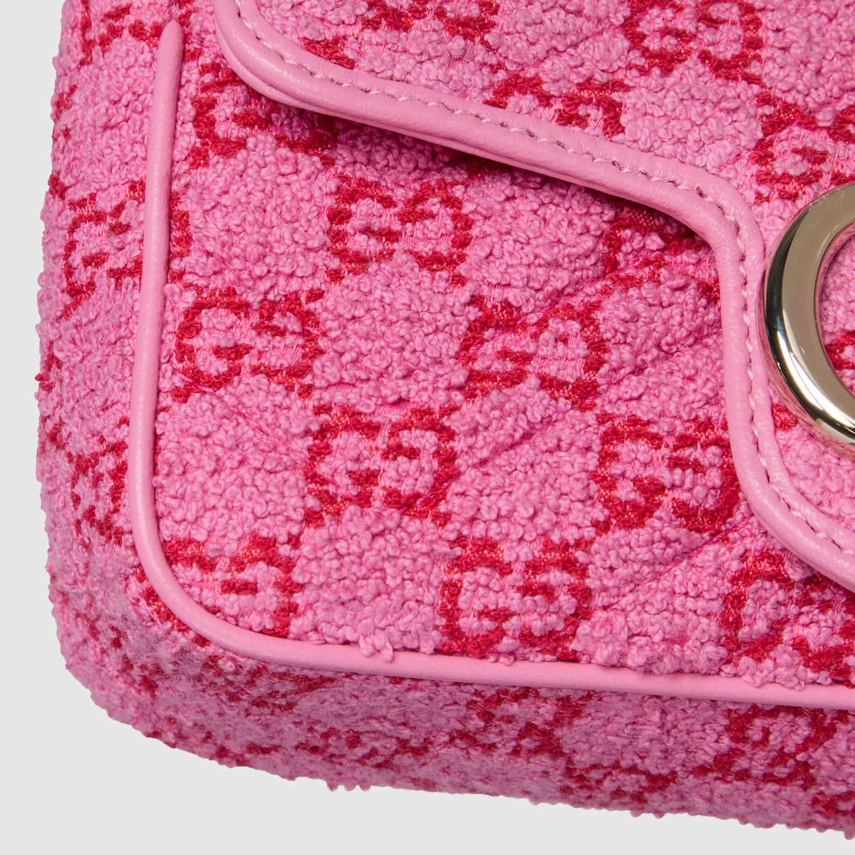 GG Marmont mini shoulder bag in pink and red GG bouclé | GUCCI® US