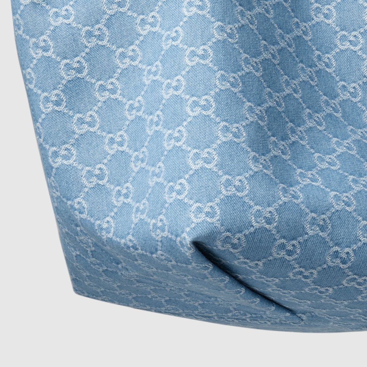 Gucci Totissima large tote bag in blue and white GG denim | GUCCI® UK