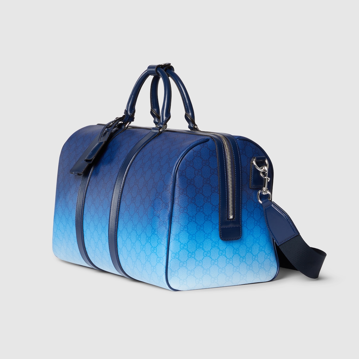 Gucci Chroma medium duffle bag in gradient blue fabric | GUCCI® ZA