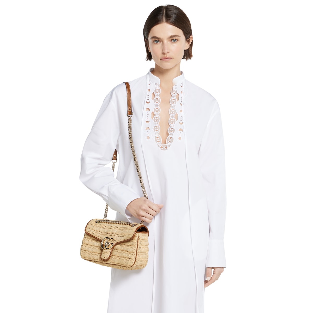 GG Marmont woven medium shoulder bag in natural straw-effect | GUCCI® UK