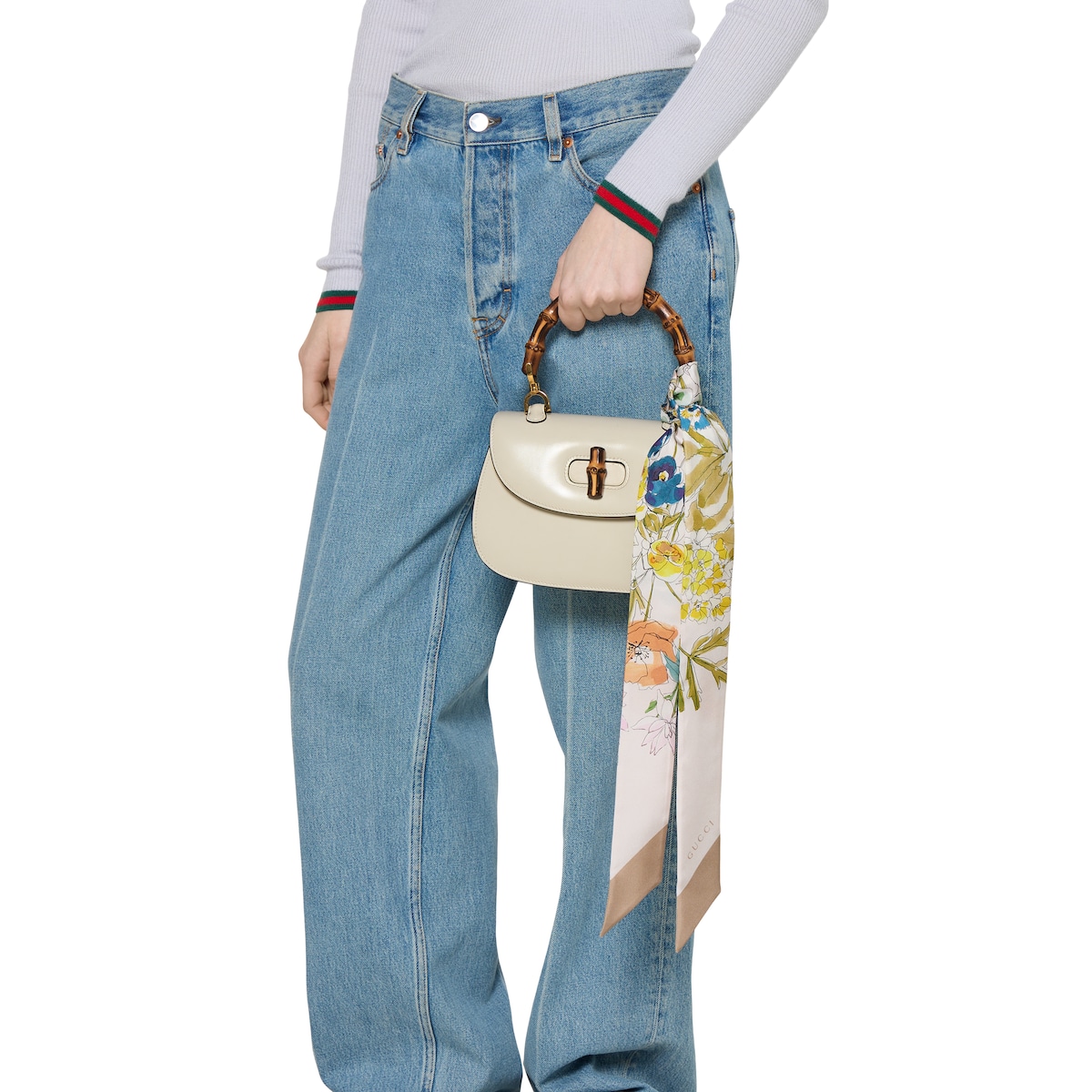 Printed silk twill neck bow in ivory and beige | GUCCI® US