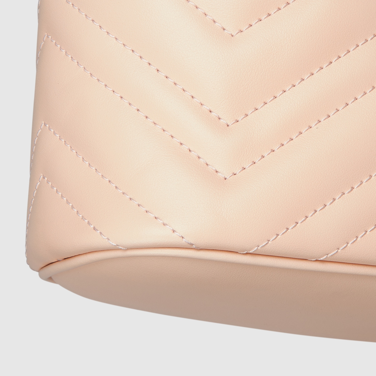 GG Marmont mini vanity bag in pale pink leather | GUCCI® US