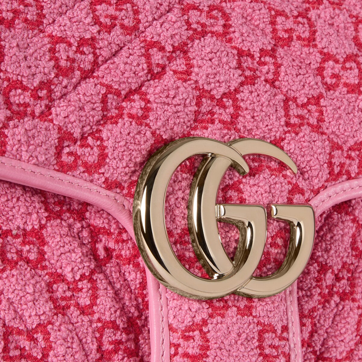 GG Marmont medium shoulder bag in pink and red GG bouclé | GUCCI® Australia