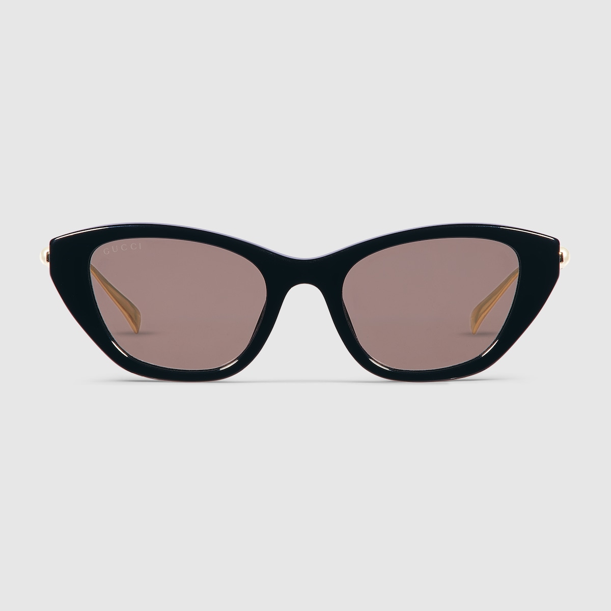 Cat eye frame sunglasses in black | GUCCI® ZA