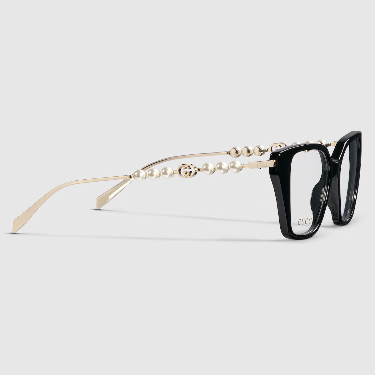 Cat eye optical frame in black | GUCCI® US