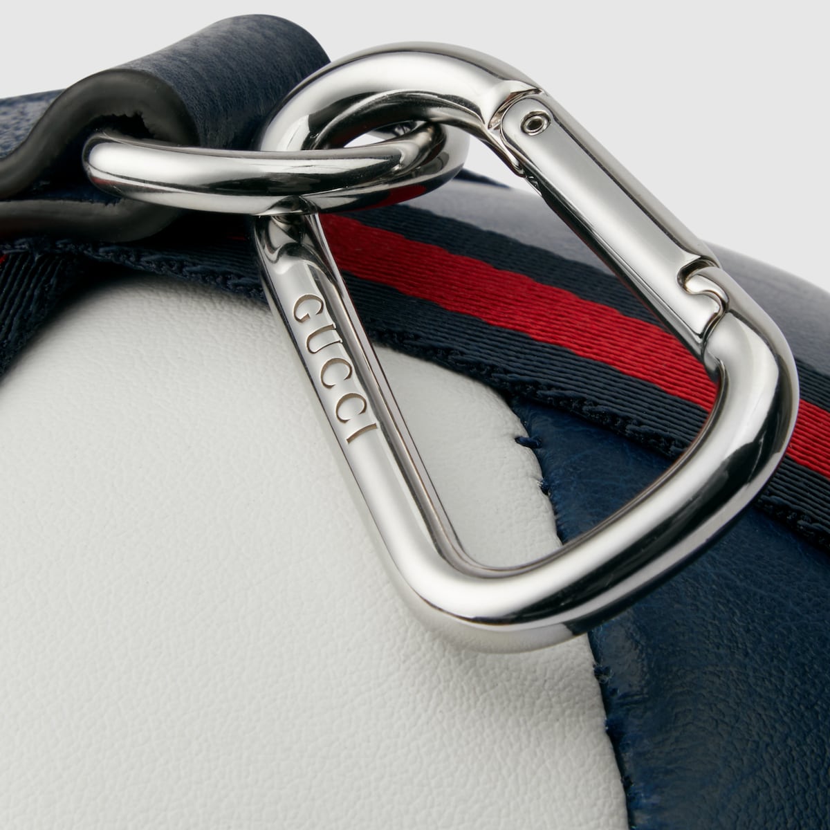 Printed rubber beach volley ball in white and navy blue | GUCCI® UK