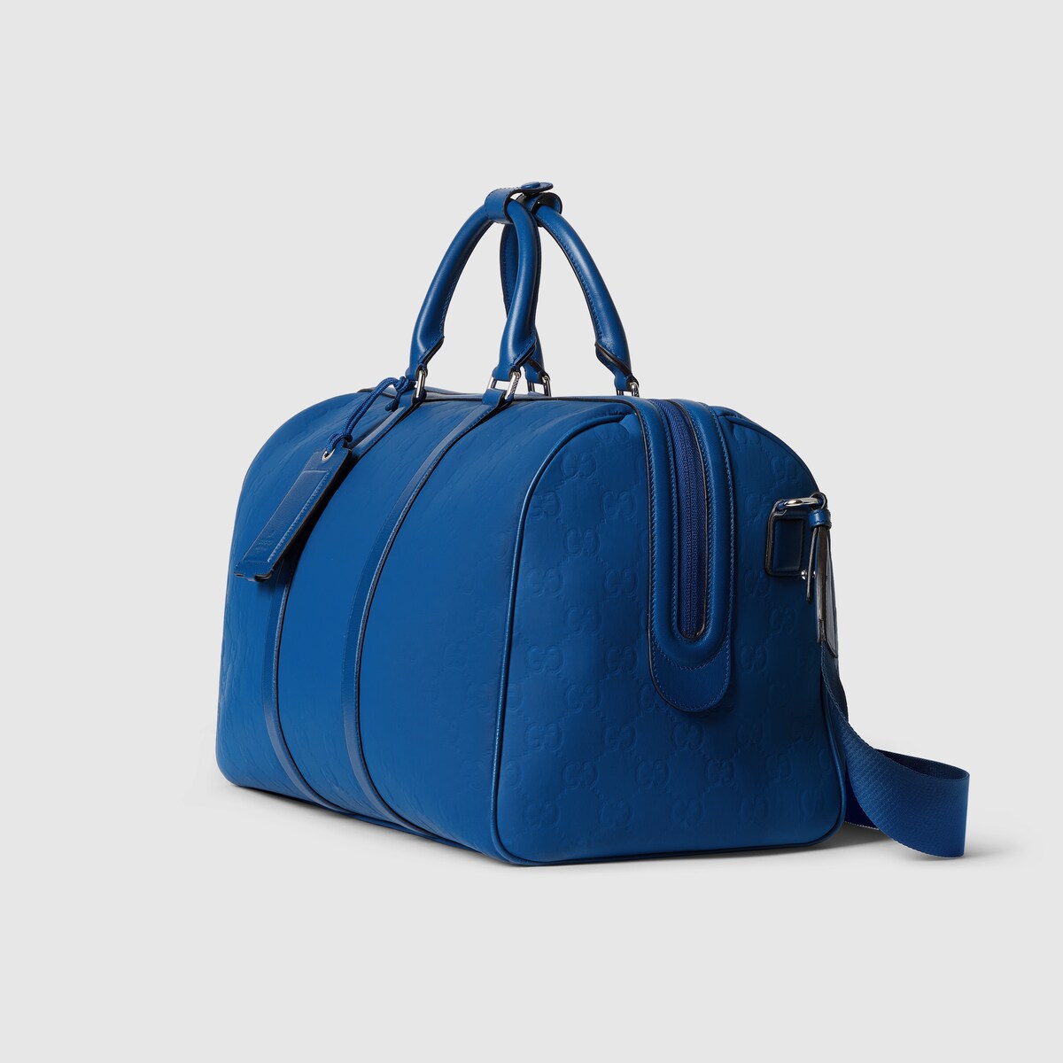 Gucci Edge medium duffle bag in bright blue GG matte fabric | GUCCI® UK