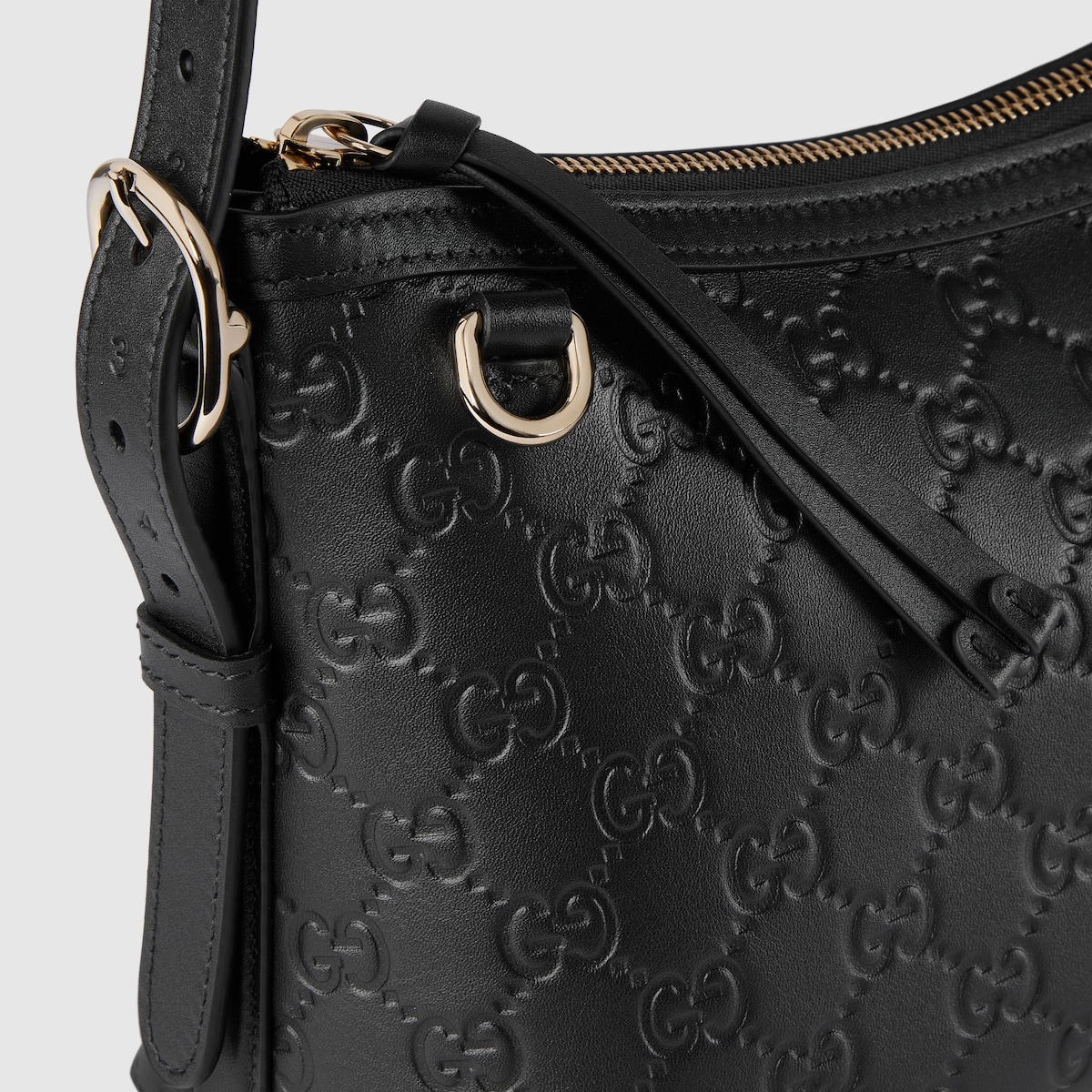 GG Emblem medium shoulder bag in black GG leather | GUCCI® ZA
