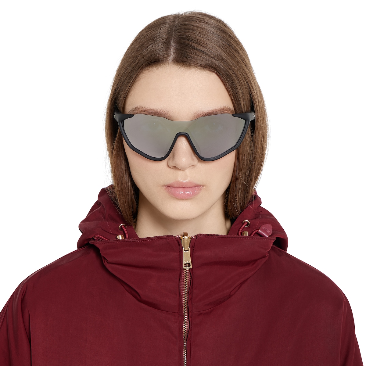 Mask-shaped sunglasses in black | GUCCI® US