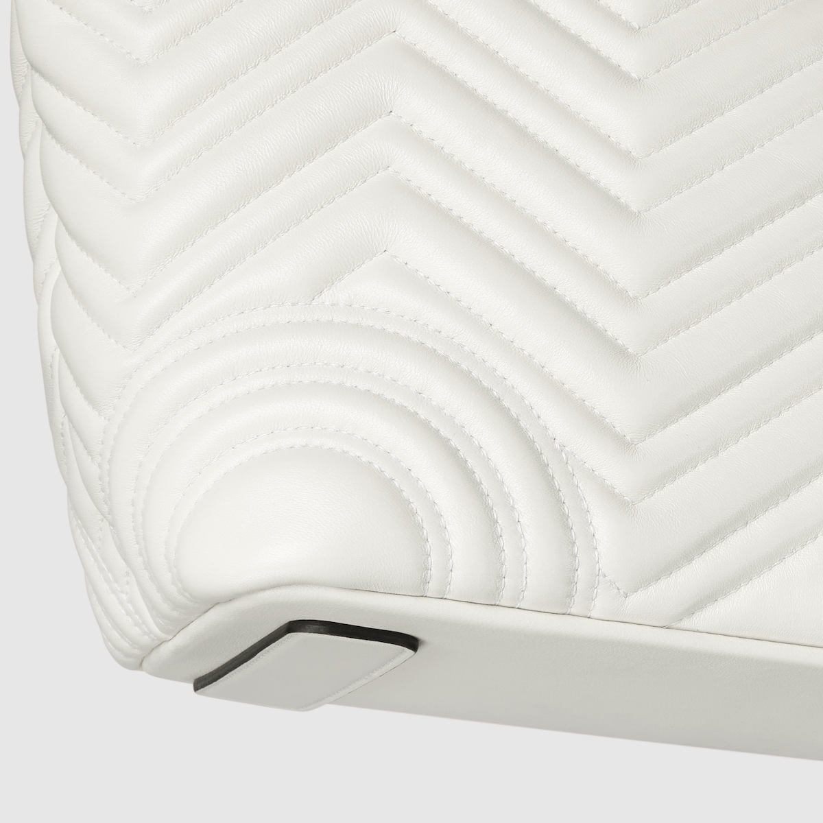 Gucci Betty medium tote bag in white leather | GUCCI® US