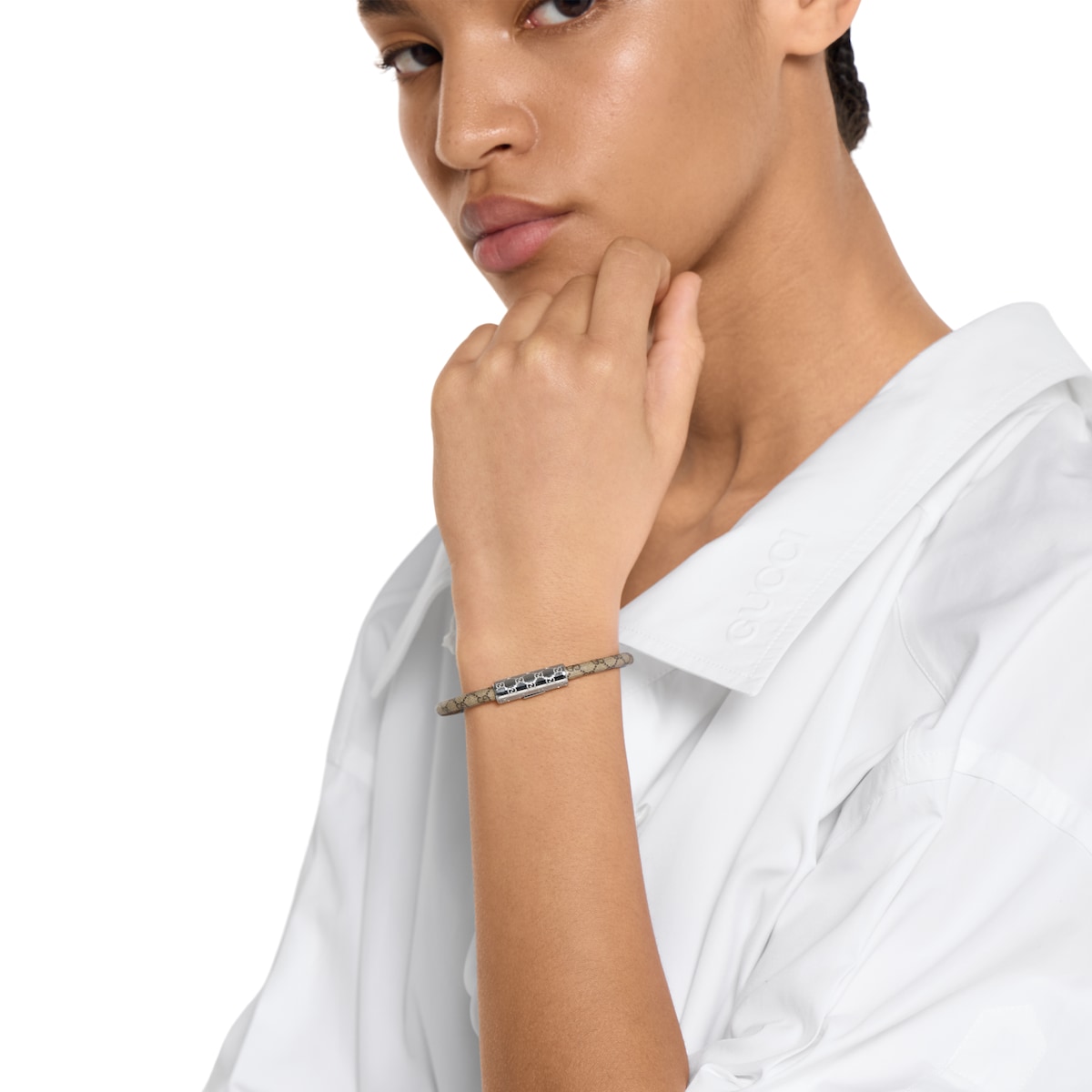 Bracelet with GG detail in beige and brown GG Supreme | GUCCI® US