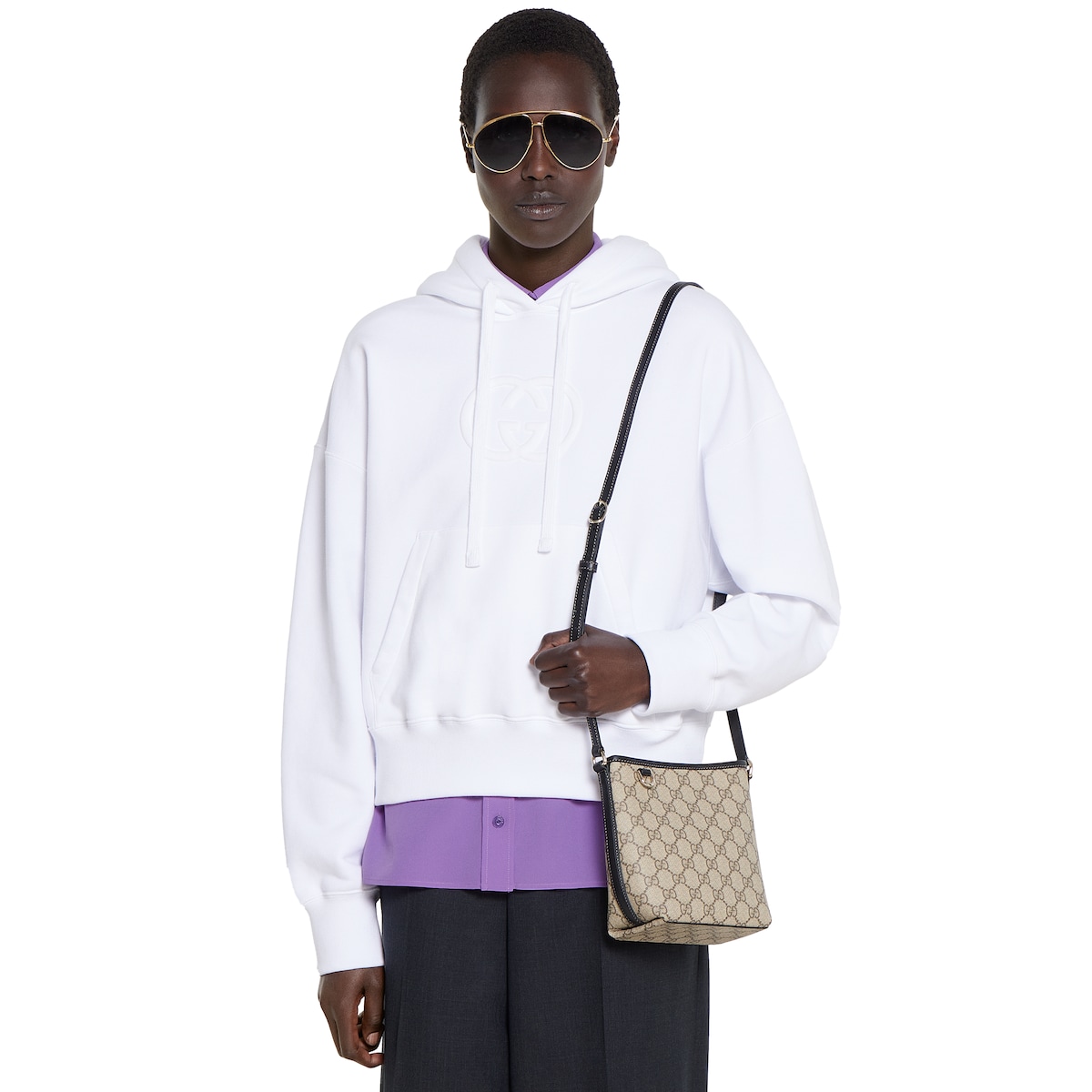 〔GGエンブレム〕ナノ バケットバッグ ・ベージュ＆ダークブラウン ファブリック | GUCCI公式