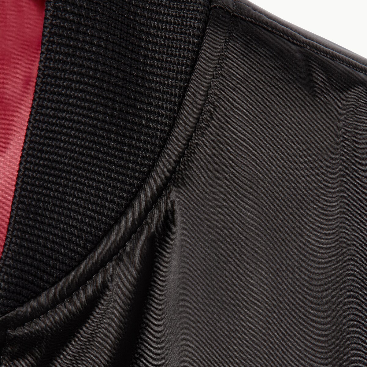 Heavy nylon canvas bomber jacket in black | GUCCI® US