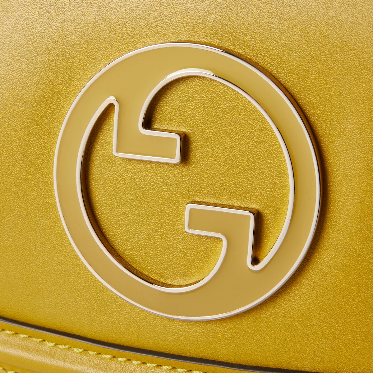 Gucci Blondie small shoulder bag in mustard yellow leather | GUCCI® SG