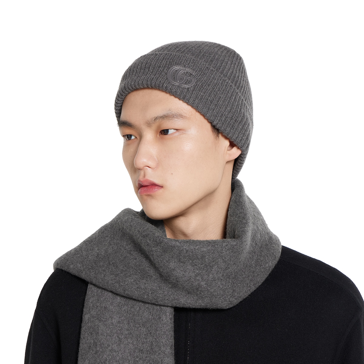 Cashmere hat with patch in grey | GUCCI® US