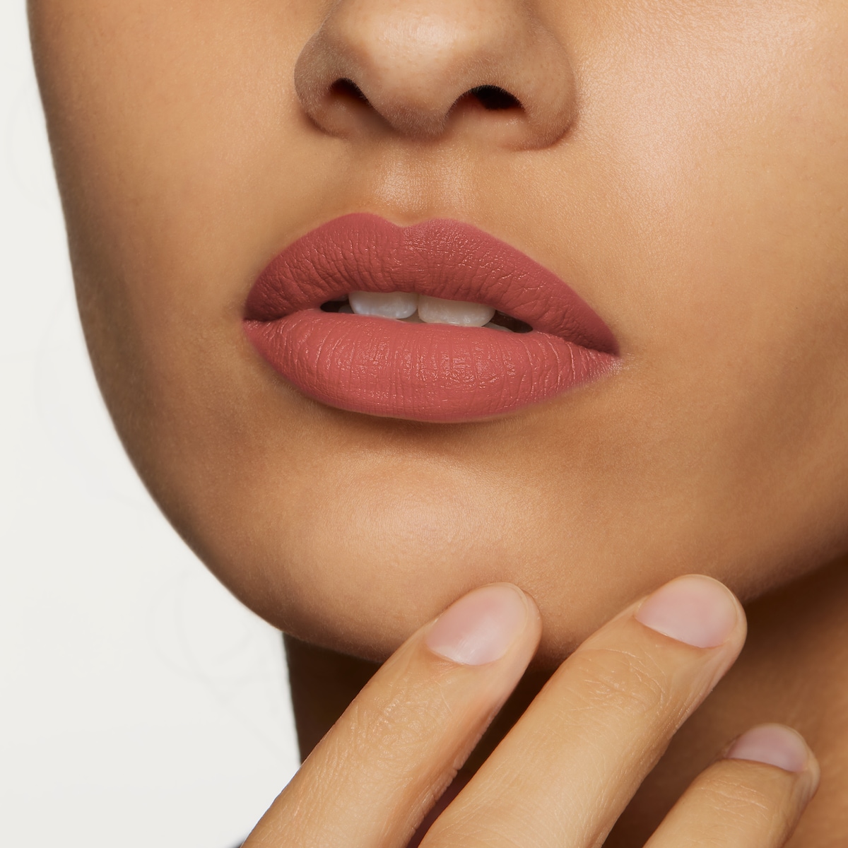 208 They Met in Argentina, Rouge à Lèvres Matt Lippenstift | GUCCI® NL