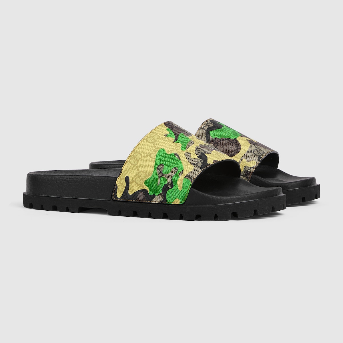 Men's lug-sole slide sandal in green and yellow GG fabric | GUCCI® MX