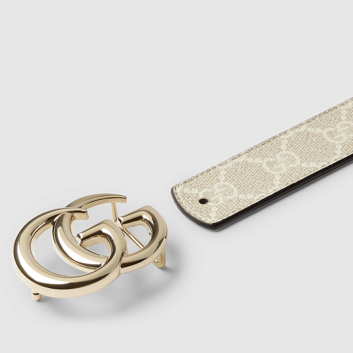 Reversible GG Marmont belt in white GG Supreme and leather | GUCCI® PL