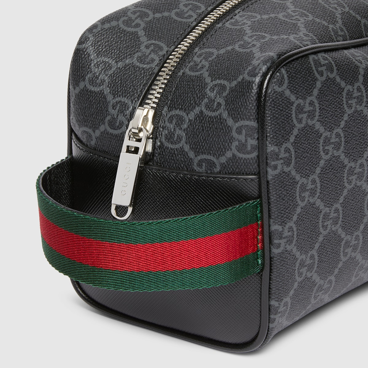 Gucci Porter small toiletry case in black GG fabric | GUCCI® CH