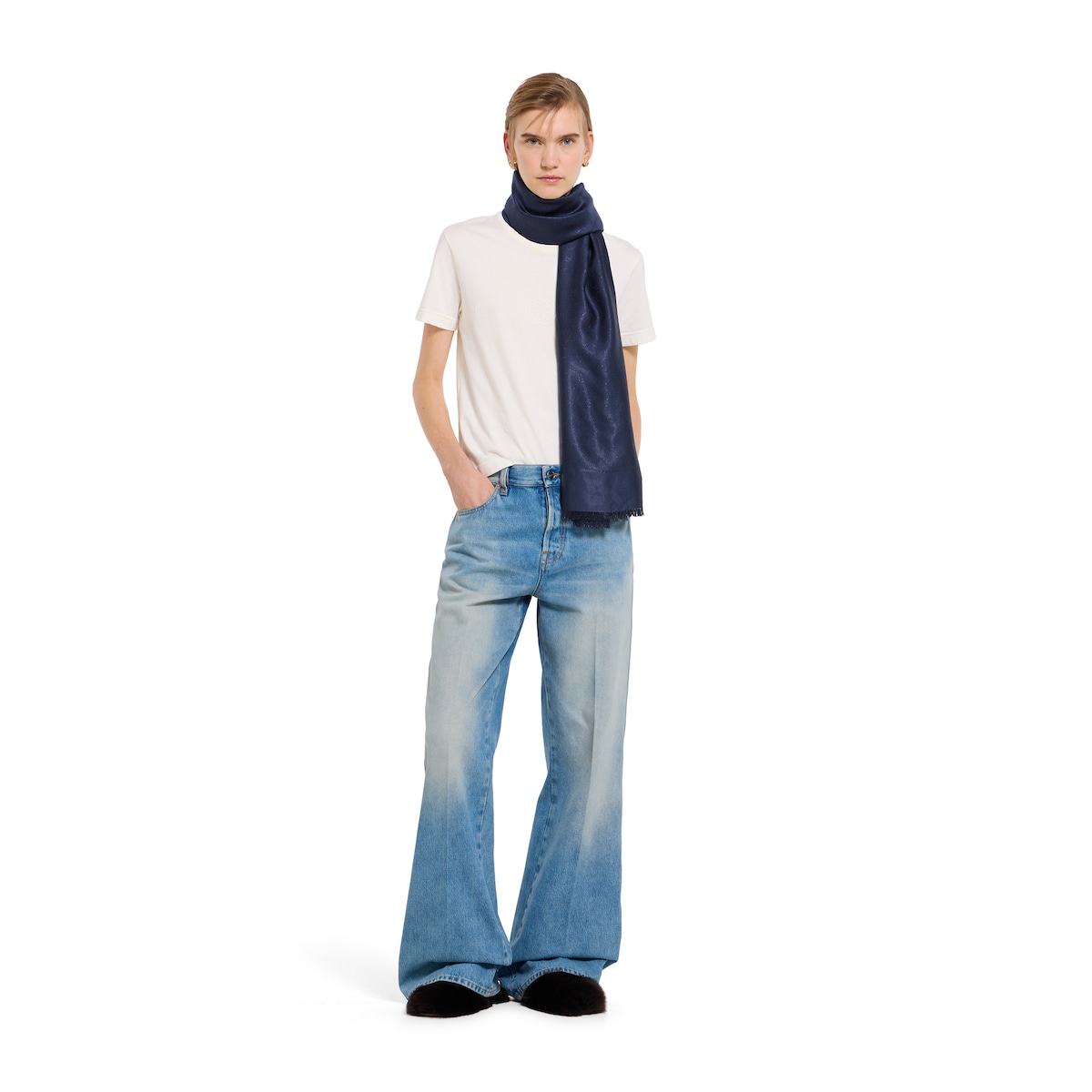 GG silk wool lamé shawl in dark blue | GUCCI® SG
