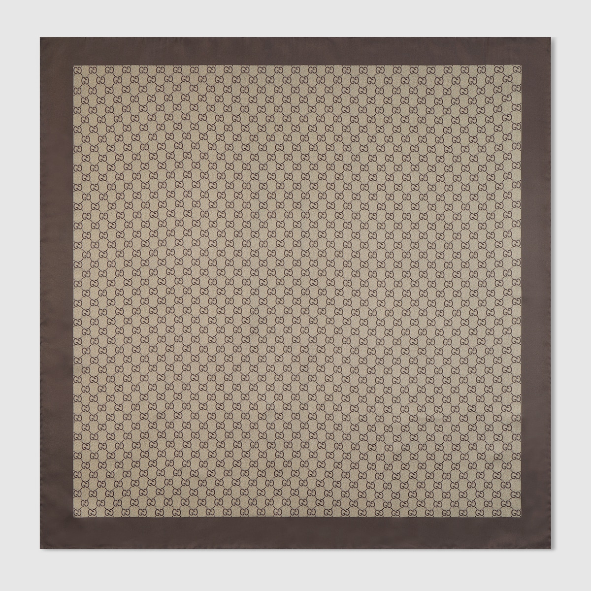 Printed silk twill carré in camel and brown | GUCCI® CH
