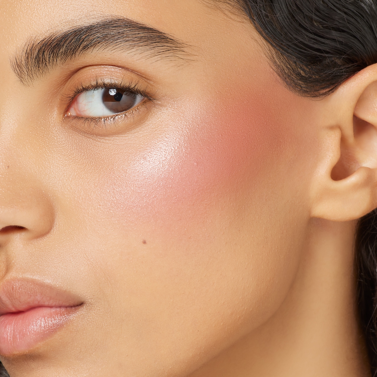 05, Gucci Glow Blush in 05 'Soft Plum' | GUCCI® NZ