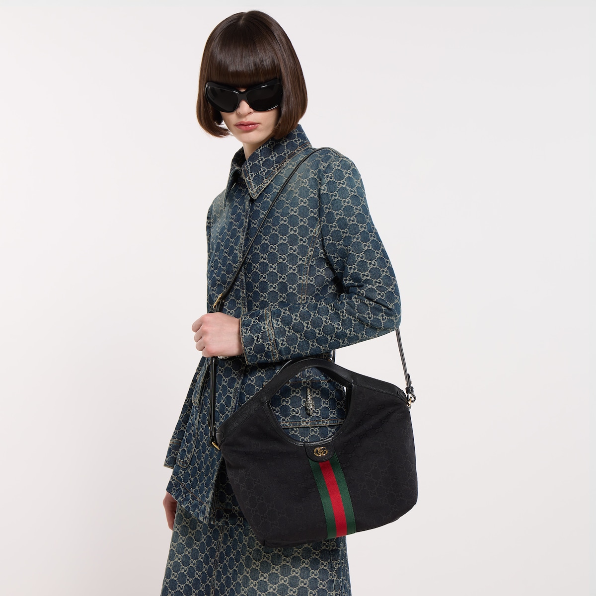 Gucci Giglio small tote bag in black GG canvas | GUCCI® FI