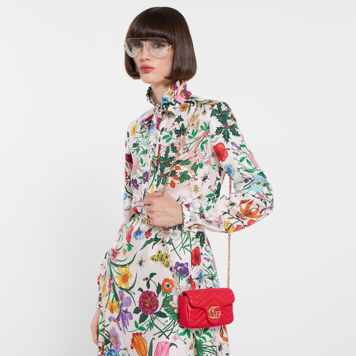 GG Marmont mini shoulder bag in bright red leather | GUCCI® NO