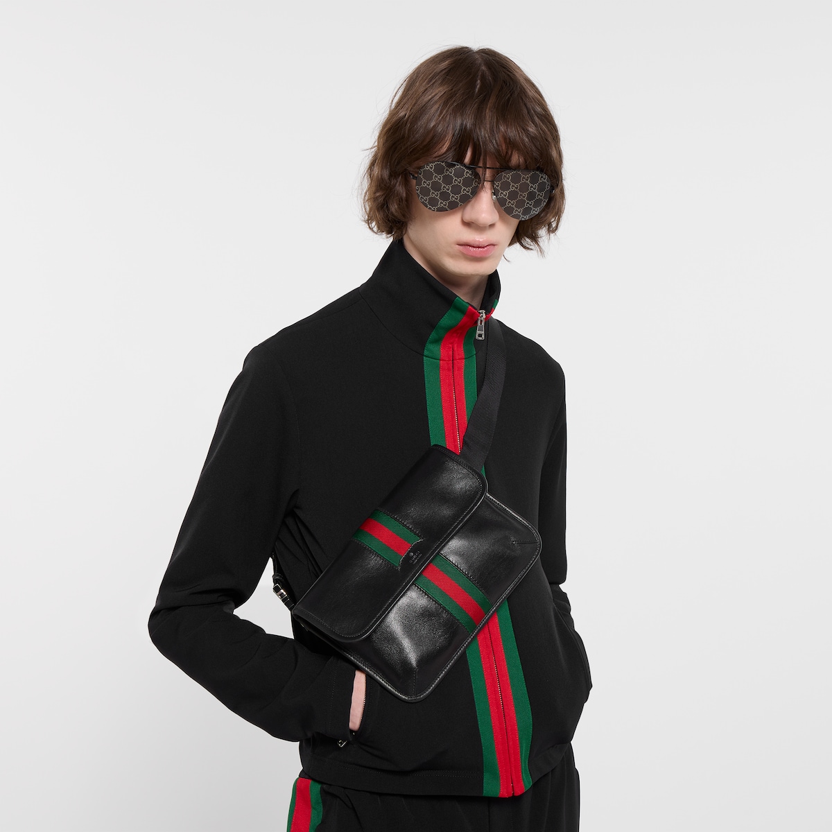 Web Trademark small belt bag in black leather | GUCCI® CA