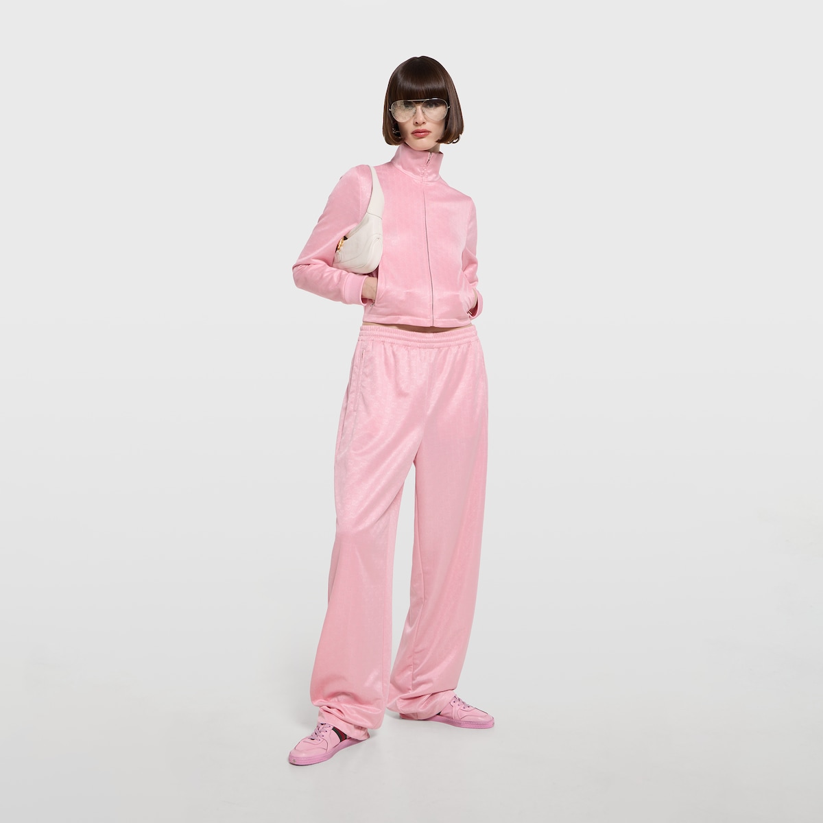 Women's Stretch low-top trainer in pink leather | GUCCI® GR