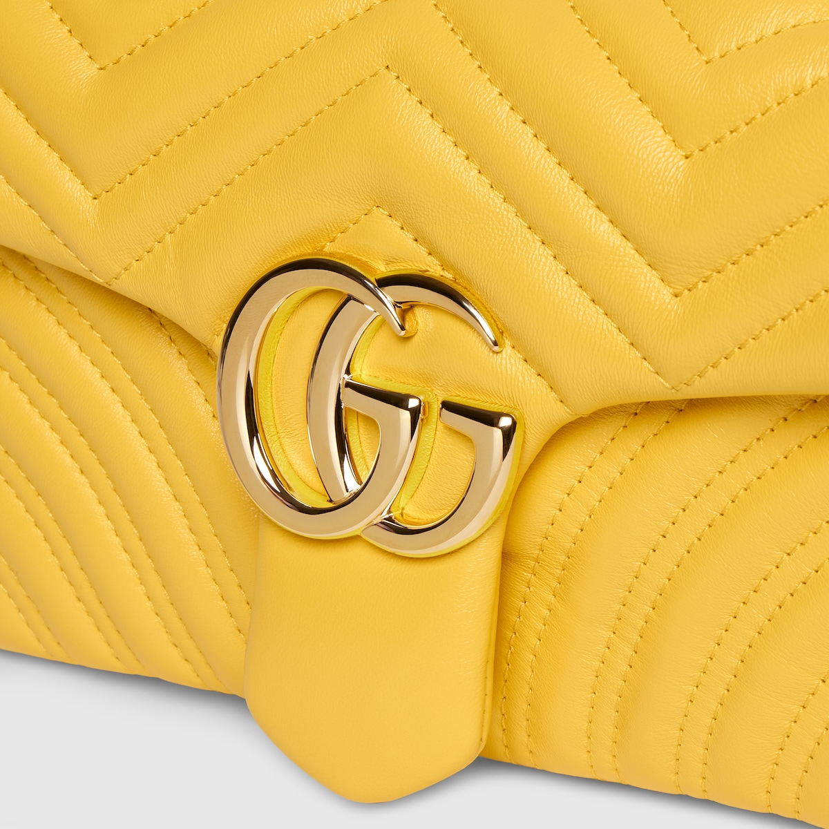 GG Marmont medium shoulder bag in yellow leather | GUCCI® SE