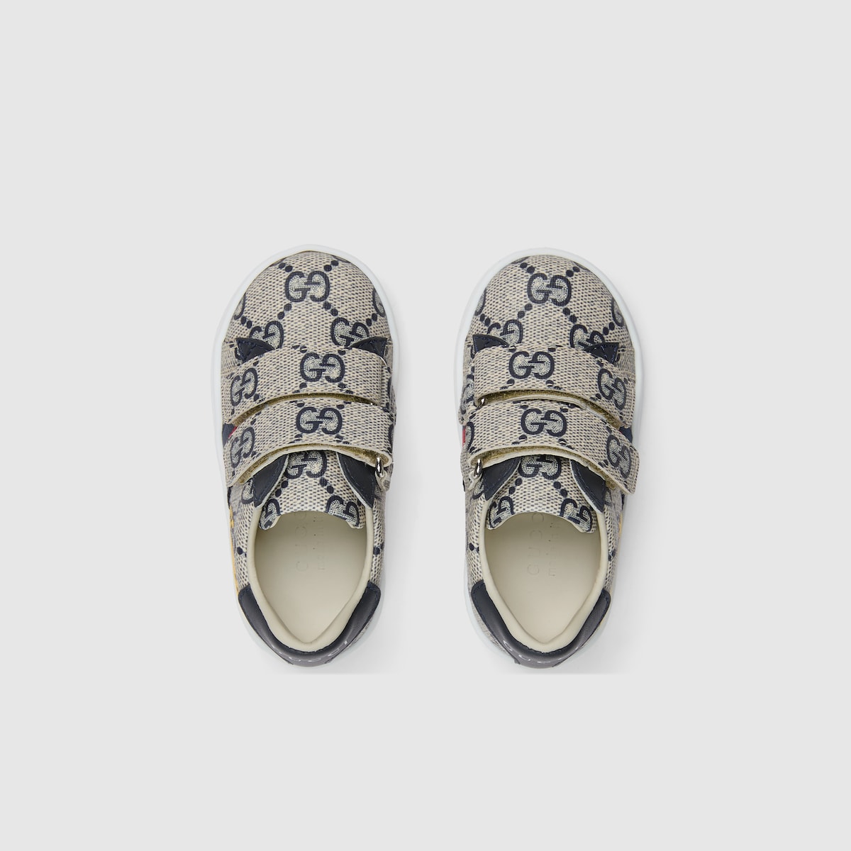 Toddler Gucci Ace sneakers in beige and blue GG Supreme | GUCCI® US