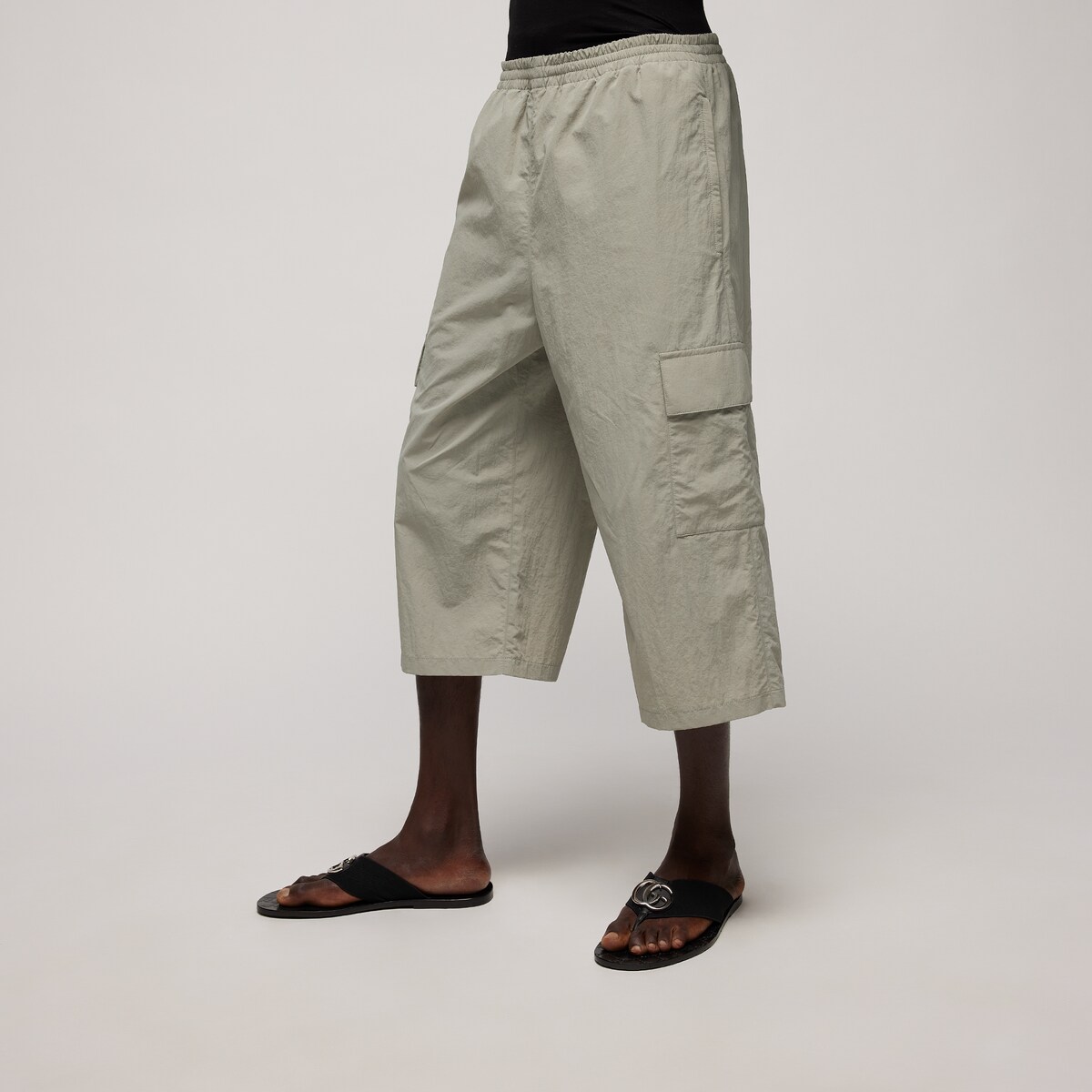 Cargohose aus Nylon mit Knittereffekt in beige | GUCCI® DE