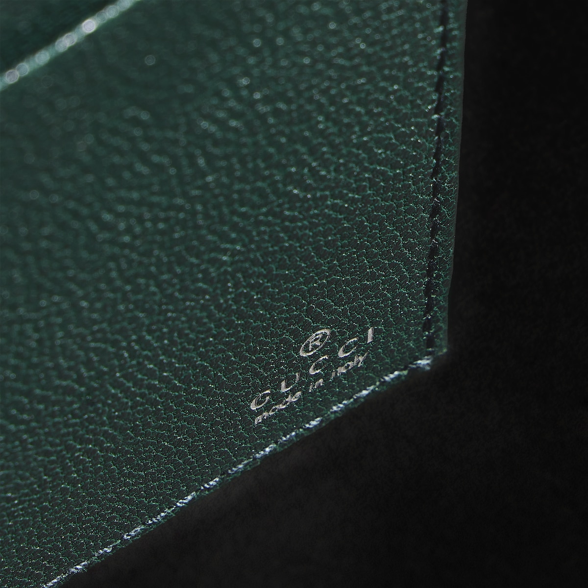 Gucci Essence Classic card case in dark green GG canvas | GUCCI® CA
