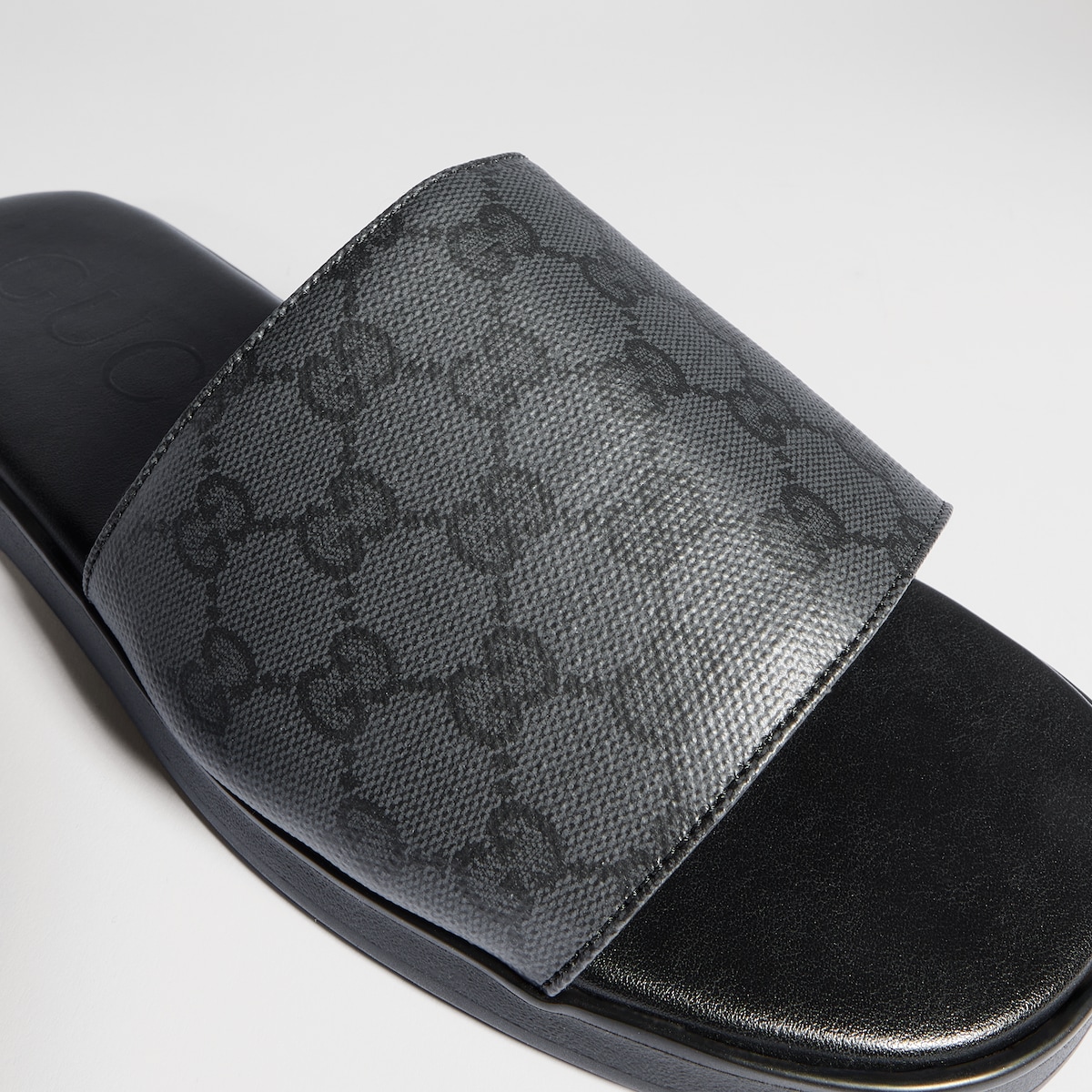 Men's slide sandal in black | GUCCI® AU