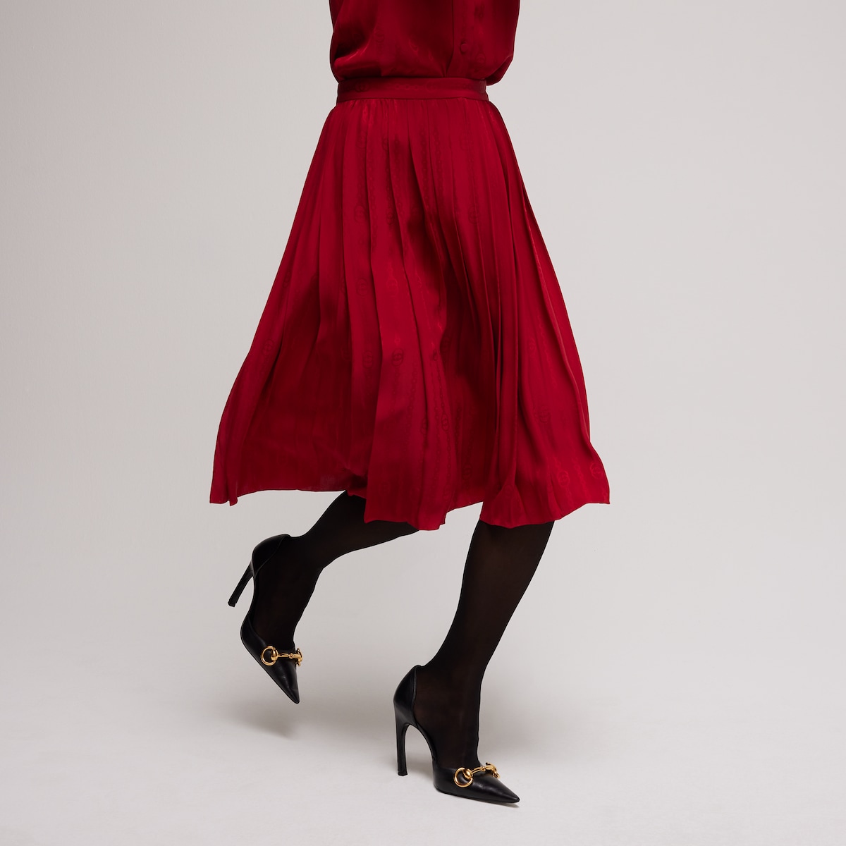Interlocking G chain silk jacquard midi skirt in red | GUCCI® US